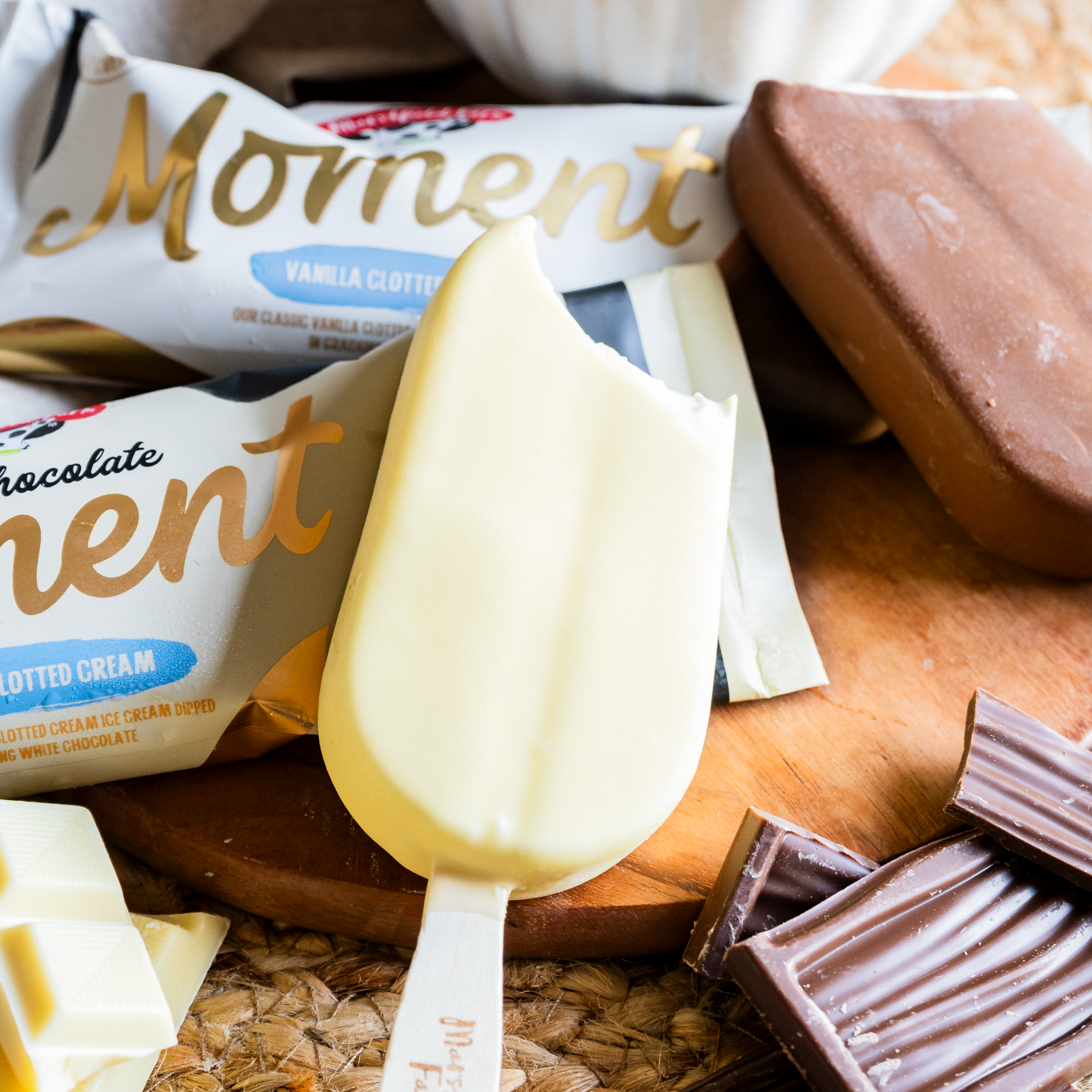 Moment White Chocolate – Marshfield Farm Ice Cream